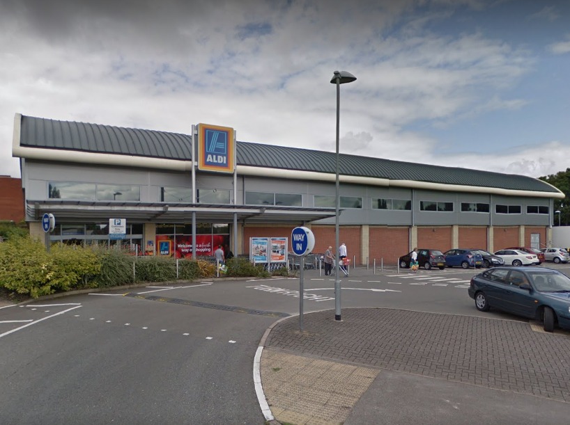 Carjacking outside Sheldon supermarket - The Solihull Observer