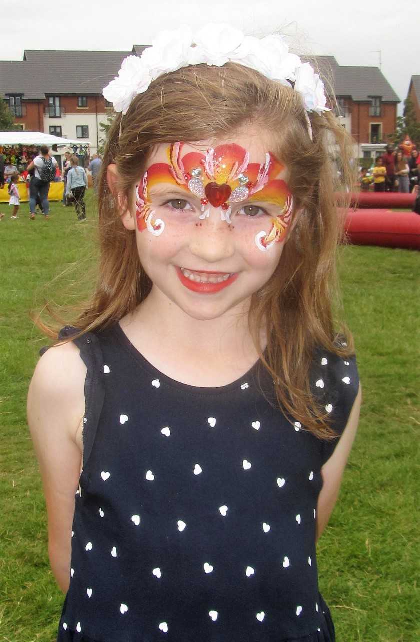 Crowds flock to Shirley carnival - The Solihull Observer