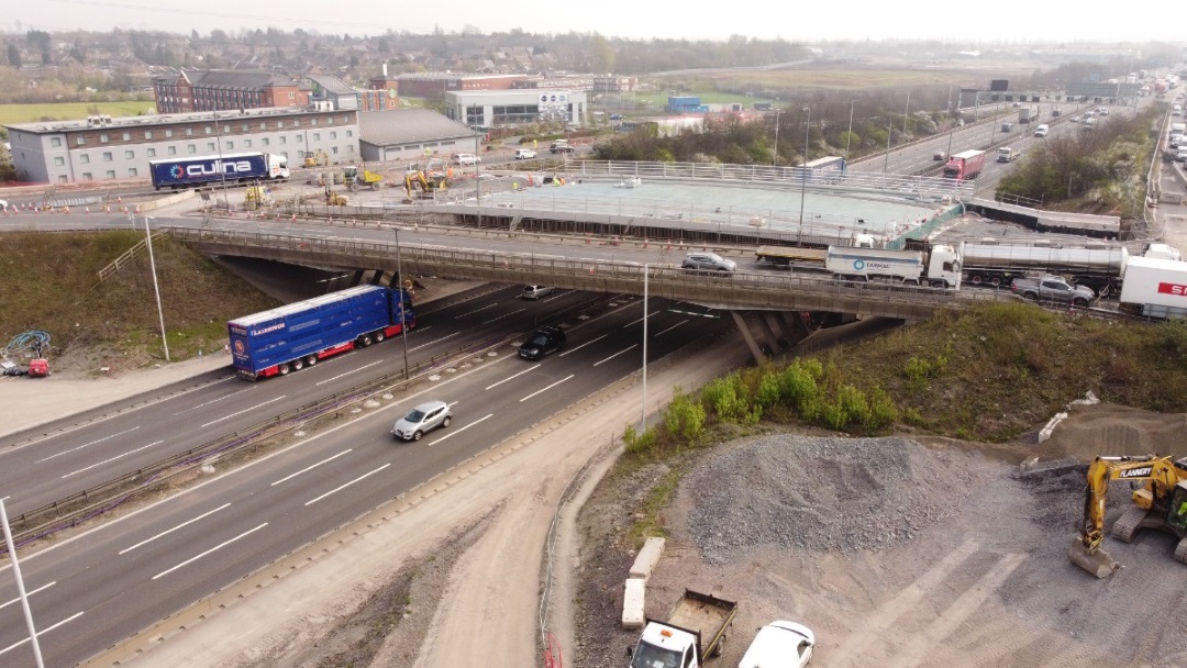 Weekend closure of motorway to allow for removal of bridge - The ...