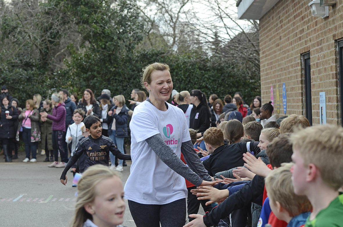 Dorridge Primary School take on marathon challenge for Dementia UK ...