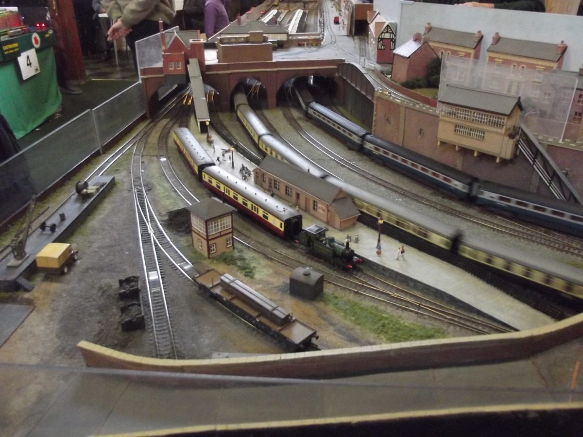 Full steam ahead for Solihull model railway exhibition - The Solihull ...