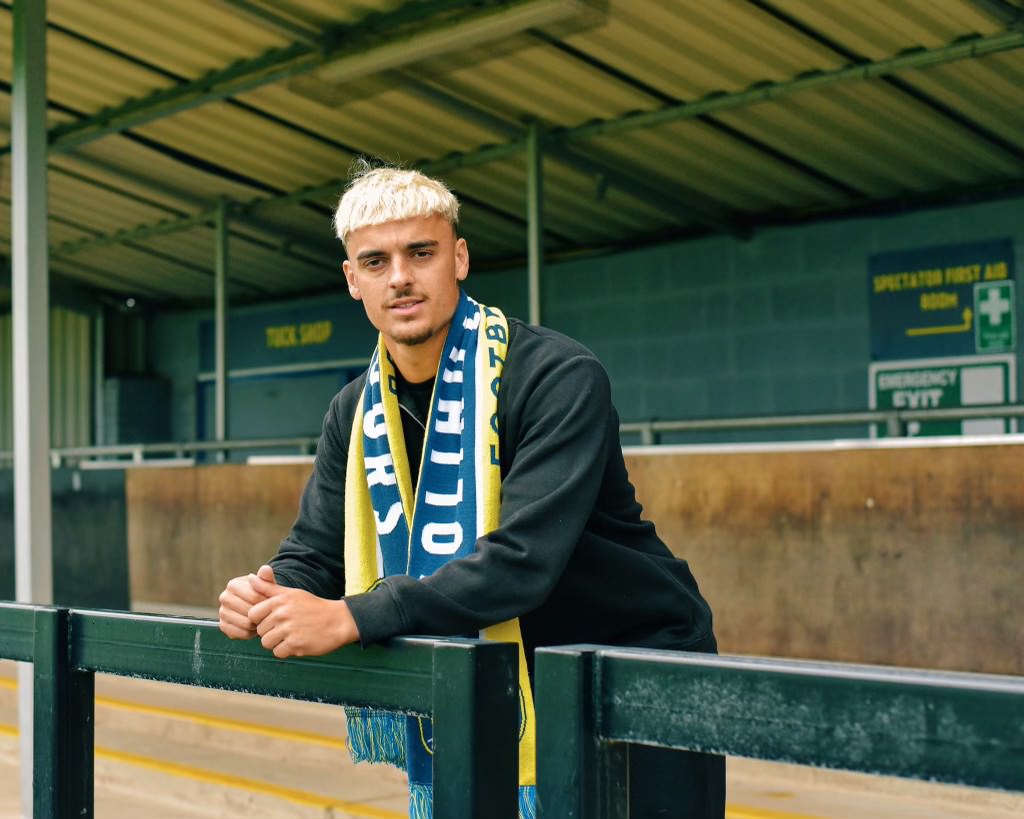 FOOTBALL - Former Wolves man Oliver Tipton 'can't wait to get started ...